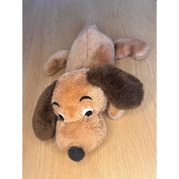 Dakin | Toys | Vintage 973 Dakin 12 Drooper Dog Plush Nutshell Stuffed ...